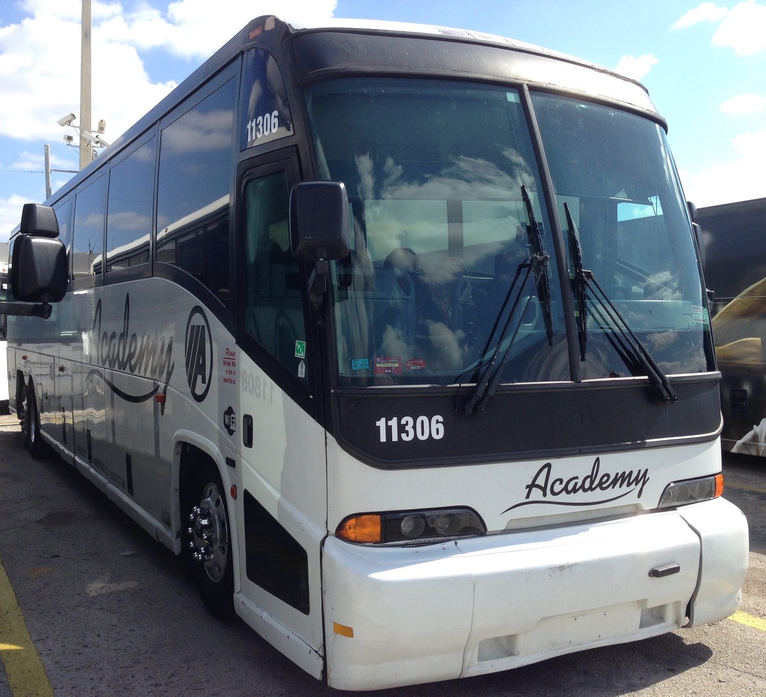 Academy Bus - Bus for Sales